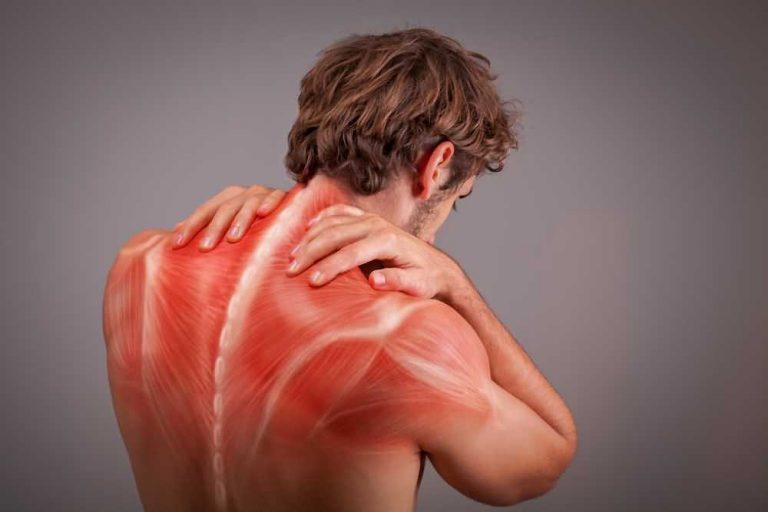 Upper Left Back Pain – Main Causes, Symptoms & Treatments